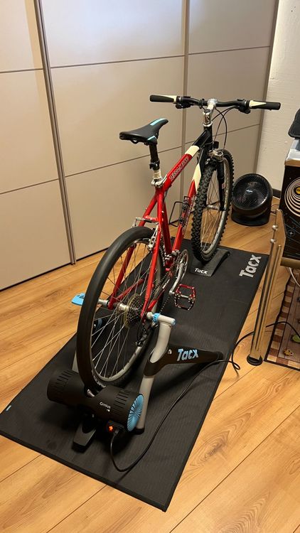 TACX GENIUS - Bike Smart Rollentrainer (Gebraucht) in Mezzovico für CHF ...