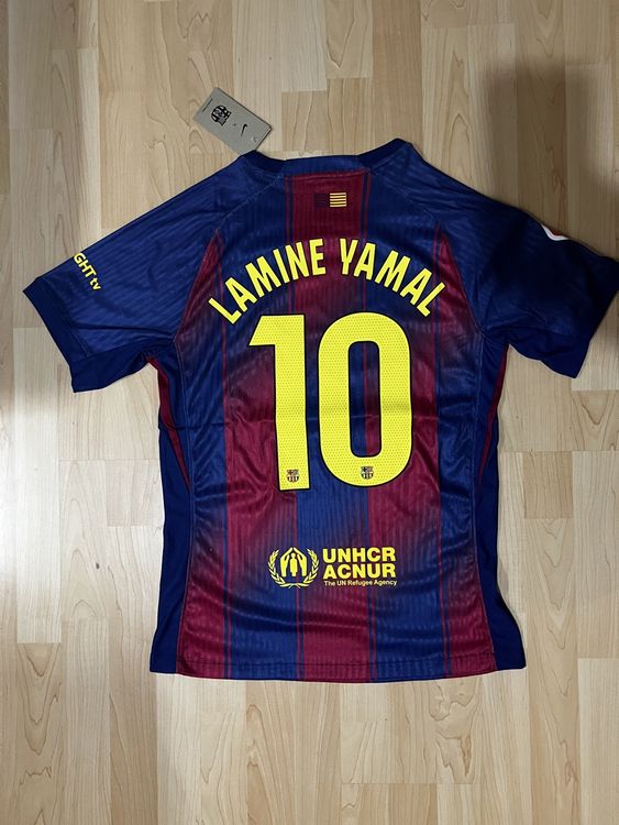 Lamine Yamal Barcelona Jersey (Neu und originalverpackt) in Estavayer ...