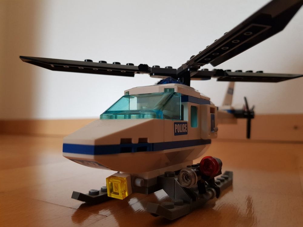 7741 LEGO Polizei-Helikopter mit Bauanleitung (Gebraucht) in Spiez für ...