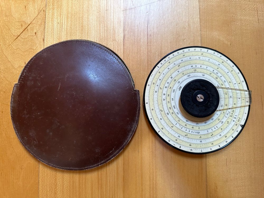 Rechenscheibe LOGA 30 Tt (Gebraucht) in Affoltern am Albis für CHF 5 – mit Lieferung auf Ricardo ...