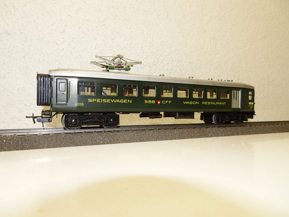 Märklin Personenwagen Restaurant SBB 4016 Blech HO (2) (Gebraucht) in Luzern für CHF 9.9 – mit ...