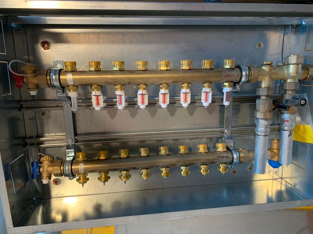 Bodenheizungsverteiler 8 Fach (Neu (gemäss Beschreibung)) in Frenkendorf für CHF 100 – mit ...