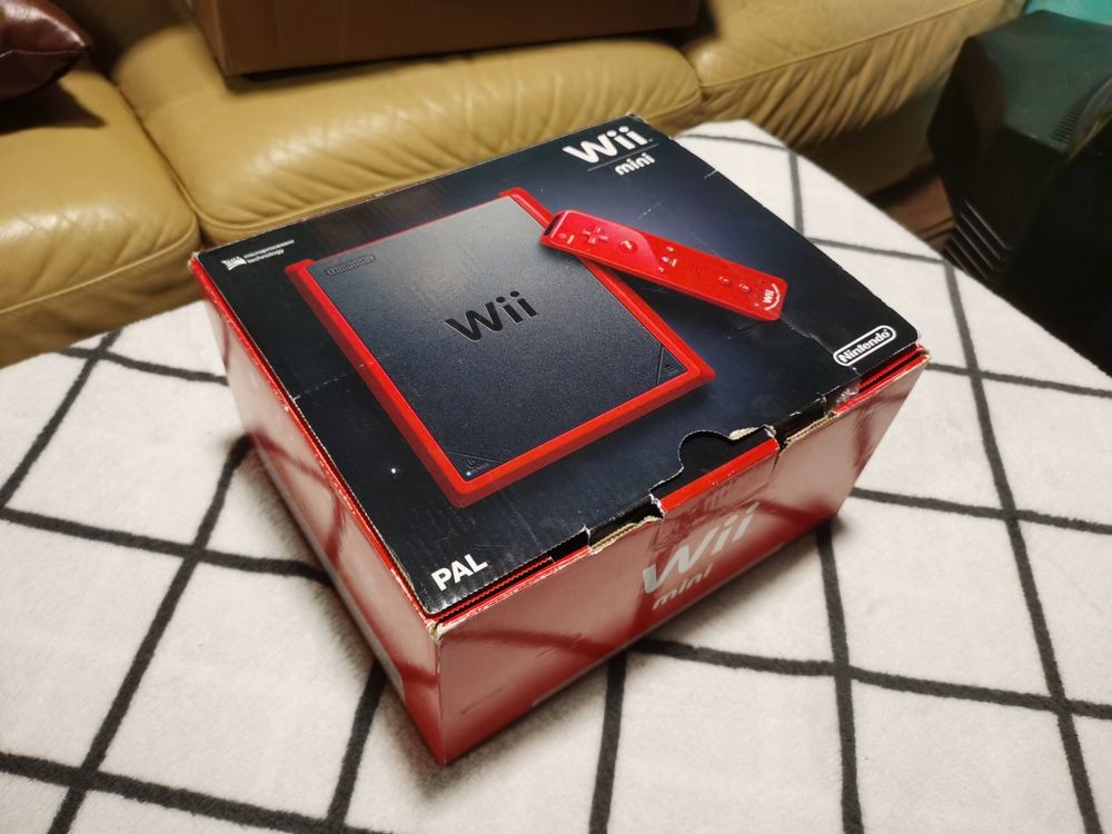 Nintendo Wii Red Edition Limited mit OVP inkl. Games (Gebraucht) in ...