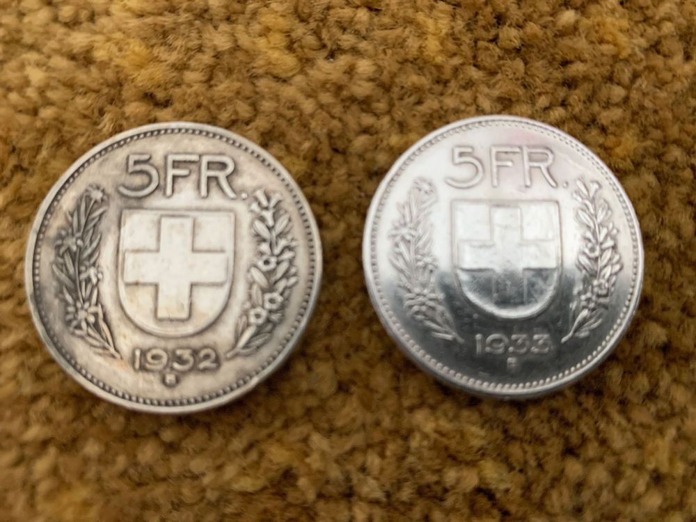 2 Stück Silbermünzen 5 Liber / 5 Franken von 1932 und 1933 (Gebraucht) in Koppigen für CHF 20 ...