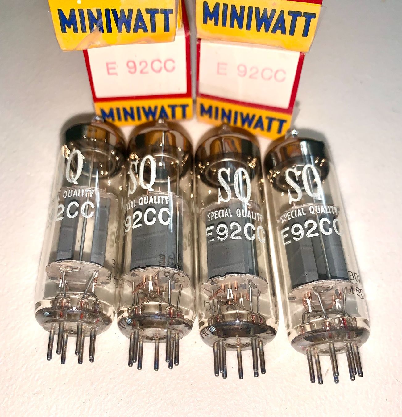 4 Röhren / Radioröhren E92CC (2xTriode/NF&HF) NOS,Philips SQ (Neu ...