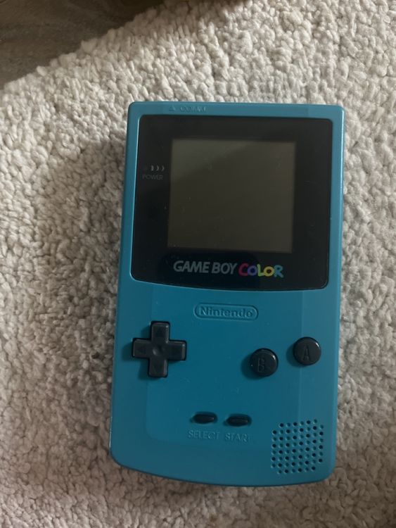 Nintendo Game Boy Color (Gebraucht) in Aclens für CHF 77 – mit ...
