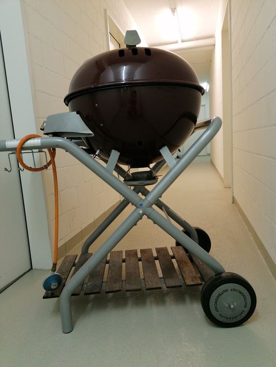 Outdoorchef Ascona 570 Gasgrill (Defekt) in Samstagern für CHF 20 – mit Lieferung auf Ricardo kaufen