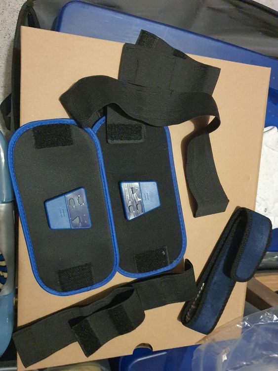 EMS Bauchtrainer Gürtel Fitnessgerät Body Building Belt (Gebraucht) in ...