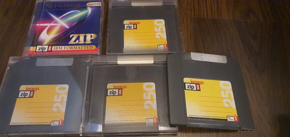 5x ZIP Disk - 250MB und 100MB | Kaufen auf Ricardo
