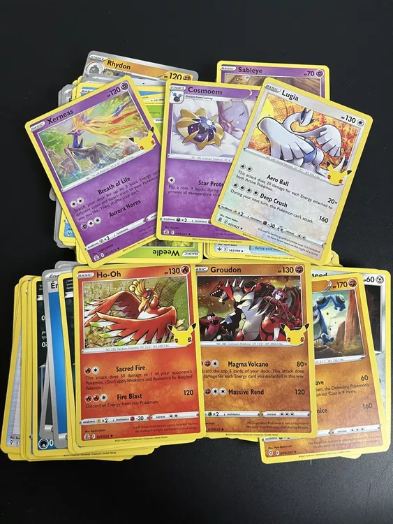 +200 Pokemon Cards English perfect state (Neu (gemäss Beschreibung)) in ...
