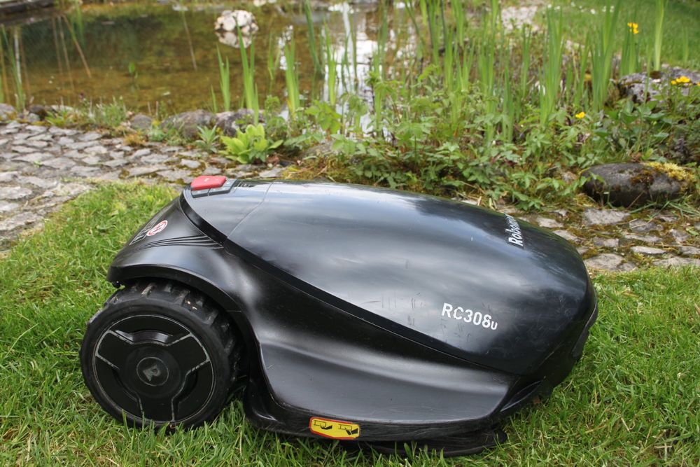 Rasenroboter Robomow RC308u | Kaufen auf Ricardo