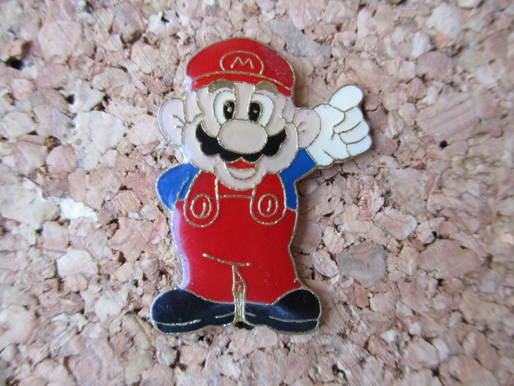 Nintendo Super Mario Pin Badge | Kaufen auf Ricardo