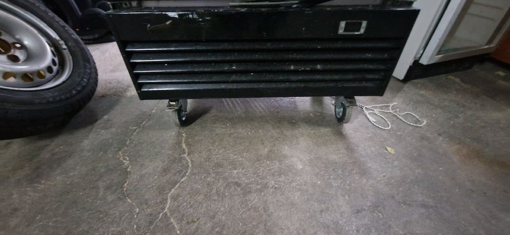 🧊 GGG Kühlvitrine mit Doppeltüren – rollbar (Gebraucht) in Niederlenz ...