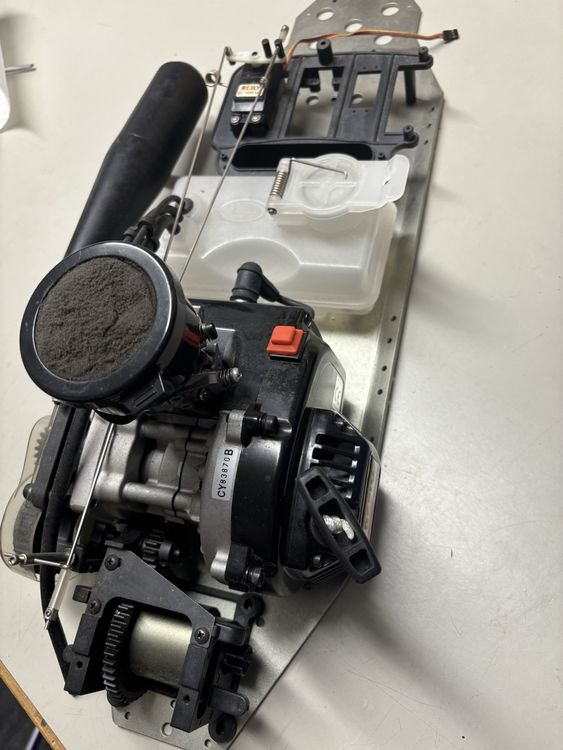 Reely 1:5 Chassis mit Motor und Gasservo | Kaufen auf Ricardo