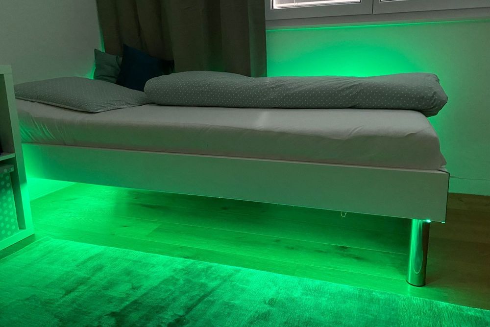 Hasena Bett 90x200 mit Lattenrost inkl. LED-Beleuchtung | Kaufen auf ...