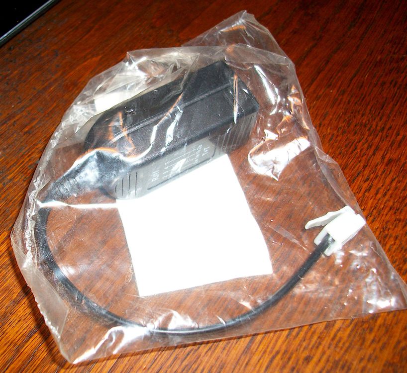 Swisscom Telefon-Adapter Stecker RJ11 auf Buchse TT83 (Neu und ...