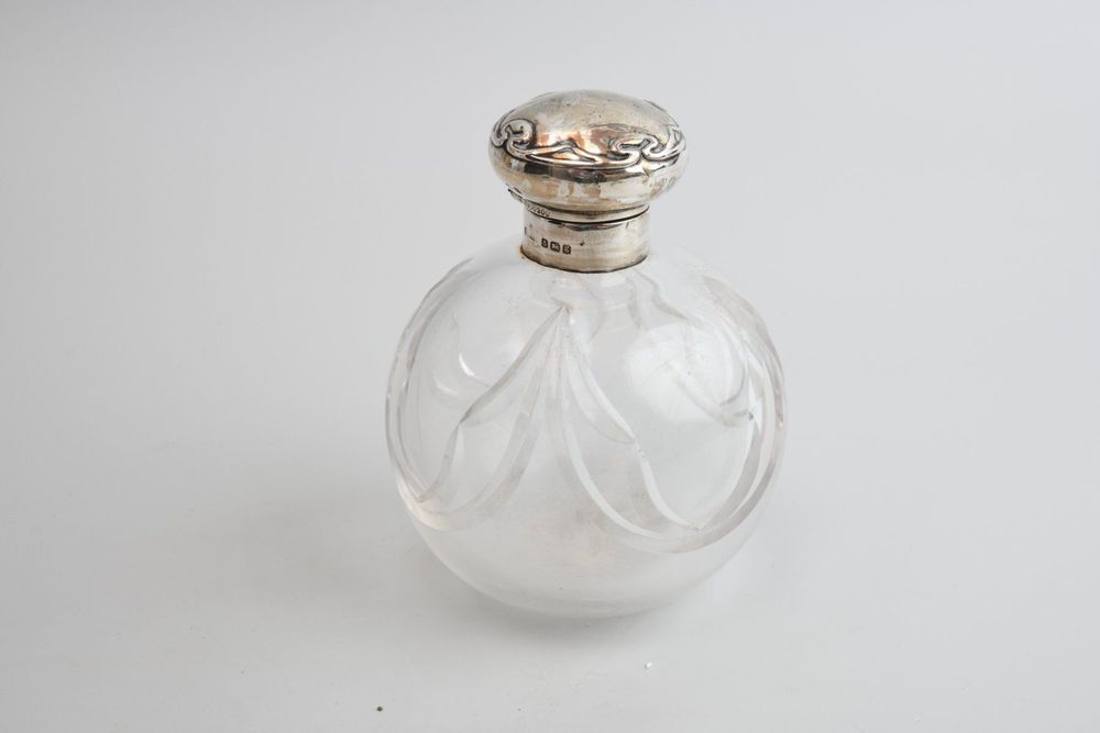 Antiker Flakon | Kaufen auf Ricardo