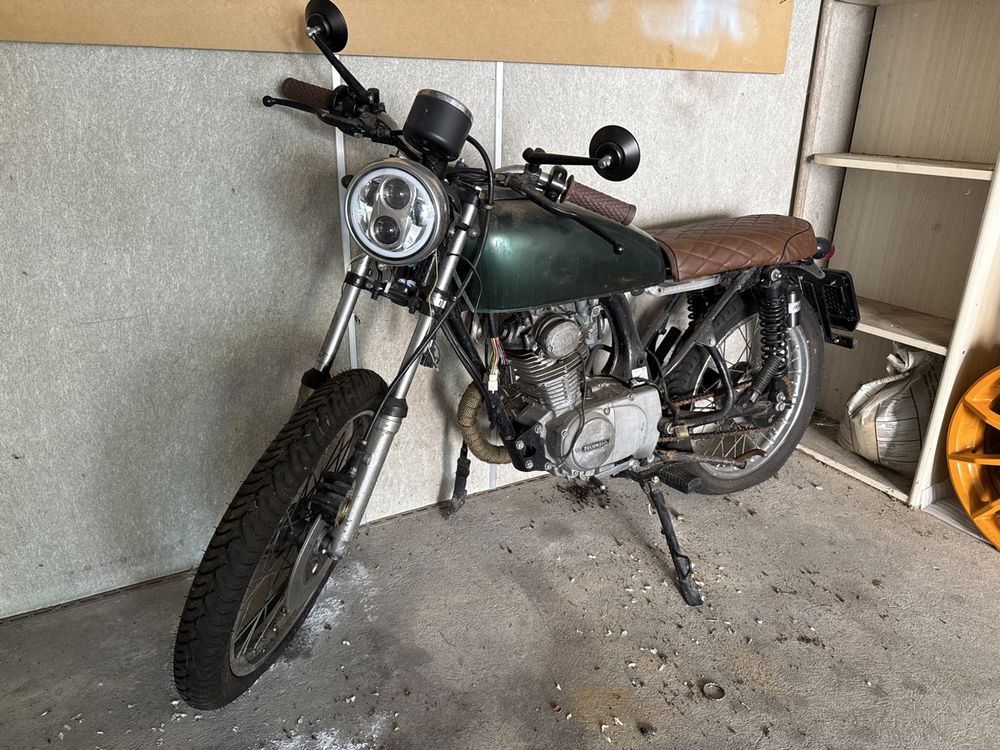 Honda CB125 J (Defekt) in Lengnau BE für CHF 400 – nur Abholung auf ...