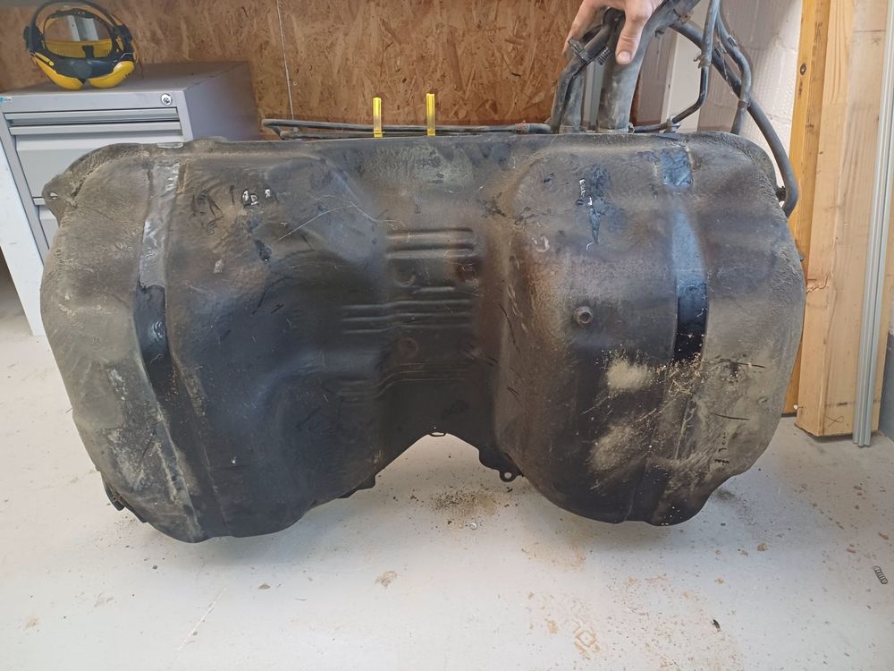 Subaru Impreza WRX STI 2006 Tank + Zubehör (Gebraucht) in Schwyz für ...