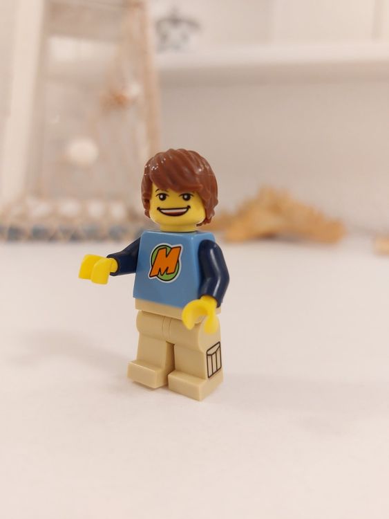 LEGO Minifigur Max (Gebraucht) in Balterswil für CHF 1 – mit Lieferung ...