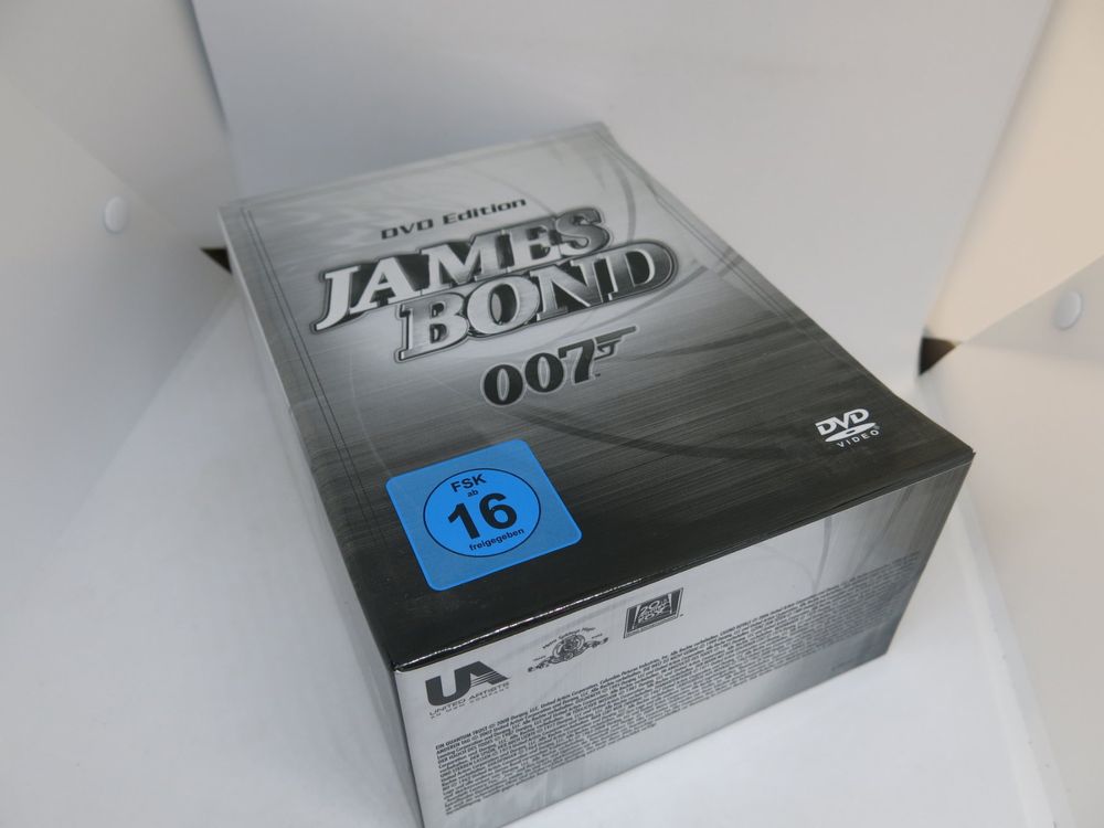DVD Box James Bond 007 DVD Edition / aus erster Hand | Kaufen auf Ricardo