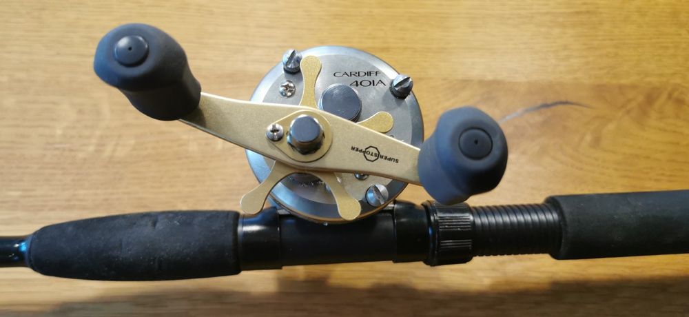 Shimano Cardiff 401A mit Abu Garcia seven trolling 15lbs 30- (Gebraucht ...