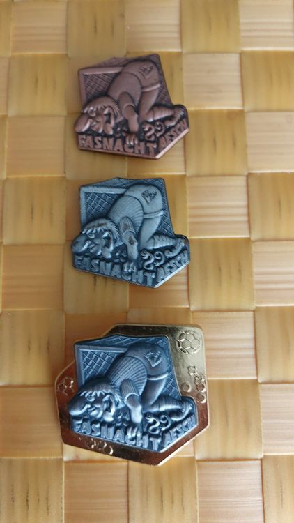 3 Fasnachtsplaketten 1989. Aesch (BL). | Kaufen auf Ricardo