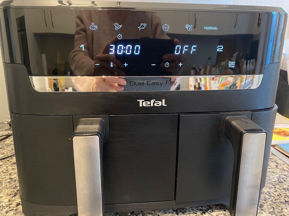 Tefal Dual Easy Fry Heissluftfritteuse, neuwertig! (Neu (gemäss ...