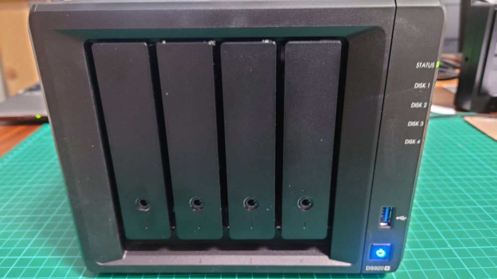 Synology NAS 920+ (Gebraucht) in Balerna für CHF 455 – mit Lieferung auf Ricardo kaufen