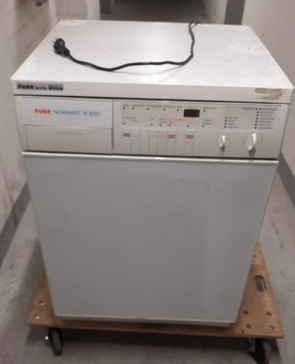 FUST Novomatic TK 8500 Tumbler H/B/T 85-60-58 PLATZNOT | Kaufen auf Ricardo