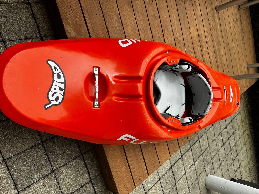 wildwasser kayak SPICE (Gebraucht) in Küssnacht am Rigi für CHF 220 ...