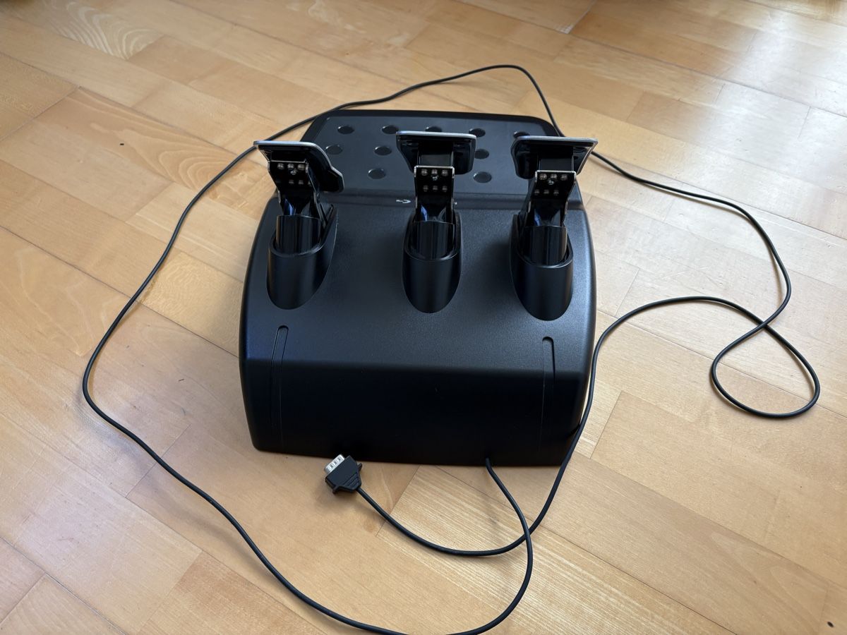 Logitech G920 Steering wheel and Pedals (Gebraucht) in Bottmingen für ...