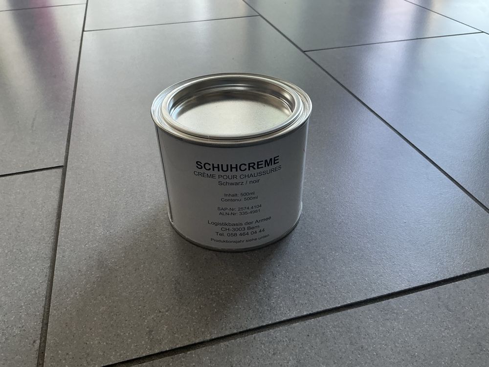 Kunststoff Auffrischen Mit Schuhcreme