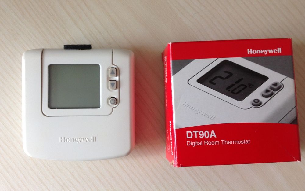 Termostato ambiente digitale DT90A Honeywell NUOVO (Neu und ...