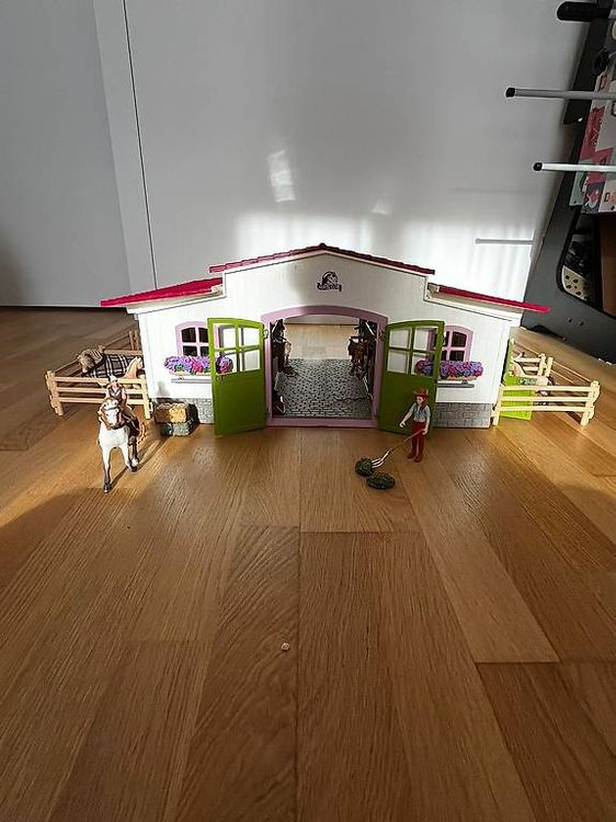 Schleich 42344 Horse Club Stall Reitstall Haus Bauernhof (Gebraucht) in ...