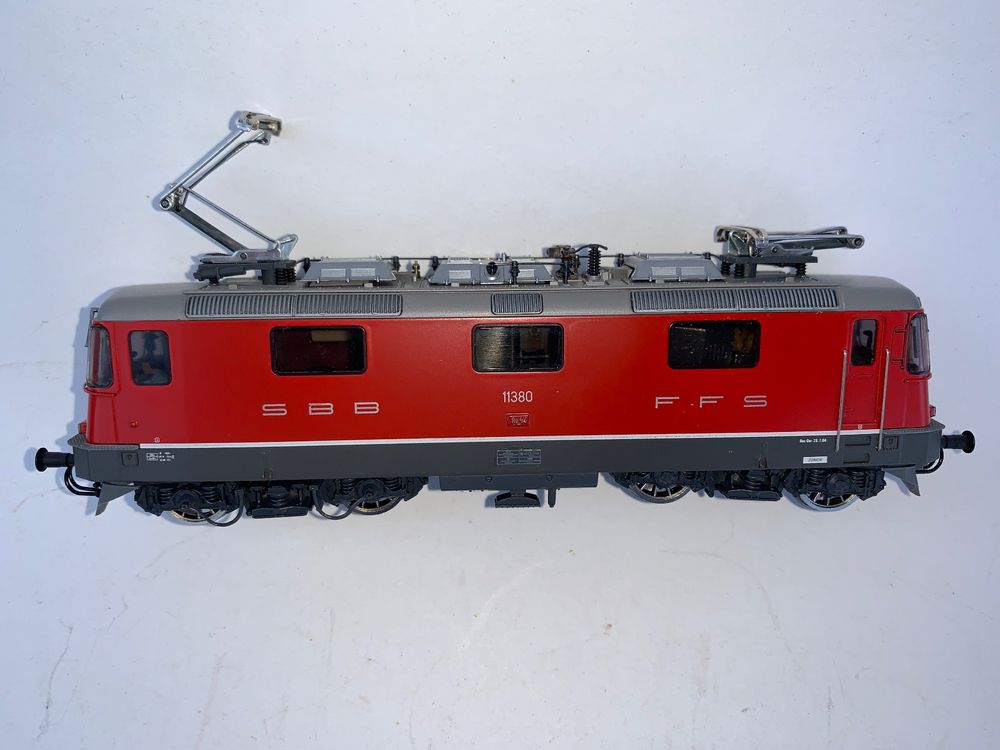 HAG H0 Nr. 166: SBB Re 4/4 II rot 11380 (Neu (gemäss Beschreibung)) in Speicher für CHF 145 ...