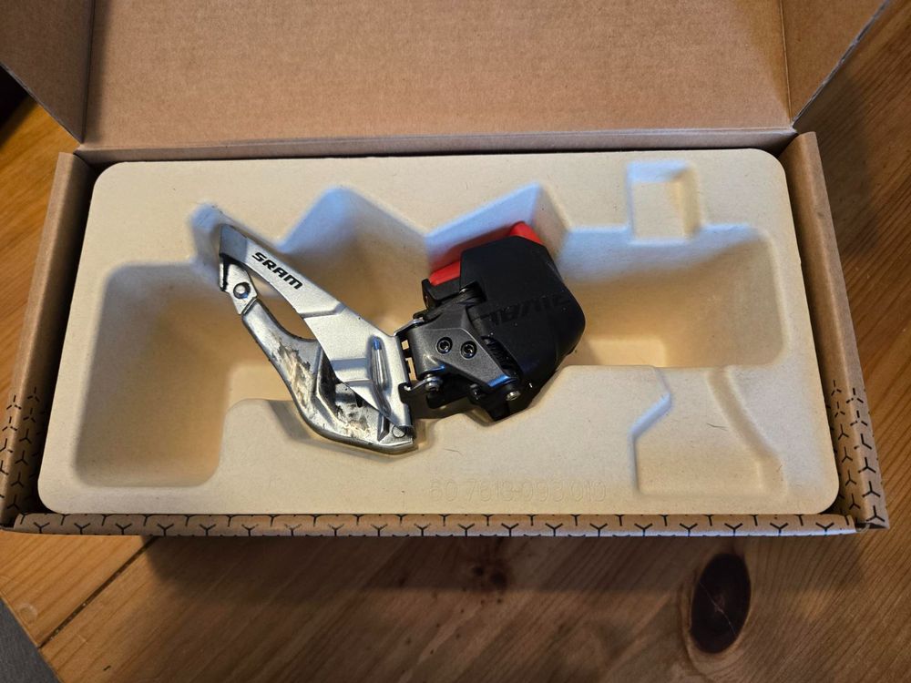 SRAM AXS Rival front deraileur (Umwerfer) (Gebraucht) in Zürich für CHF ...