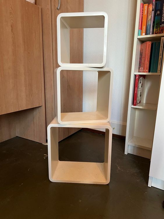 Kleine Viereckige Regale (Gebraucht) in Dietlikon für CHF 15 – nur ...