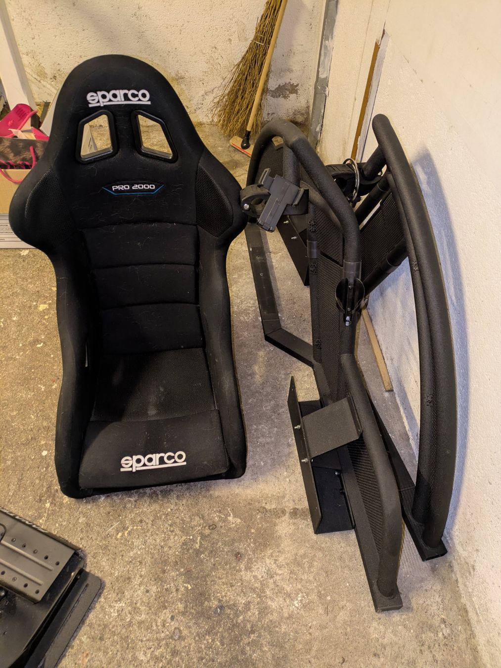 Sparco Pro 2000 QRT Sitz für Rennsport Cockpit (Gebraucht) in Goldau ...