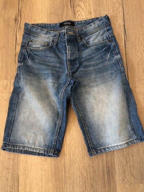Kurze Jeans Shorts SMOG XS (Gebraucht) in Ruswil für CHF 1 – mit ...