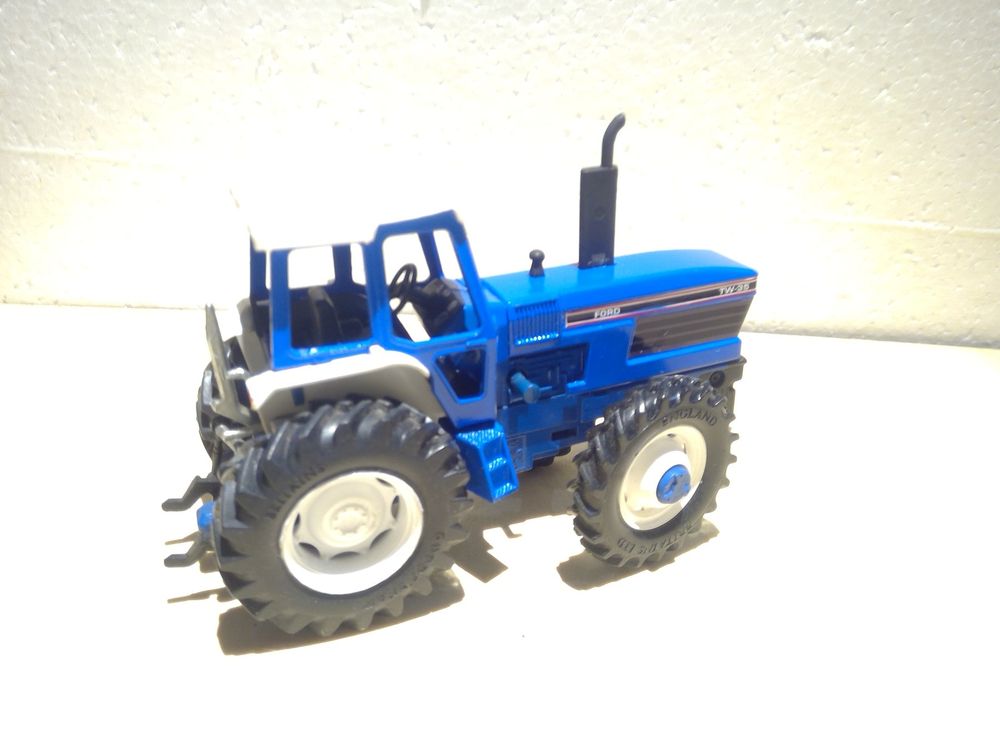 Britains Ford TW 35, motorisé, Nr.9321X, code 3 (recycled). (Gebraucht ...