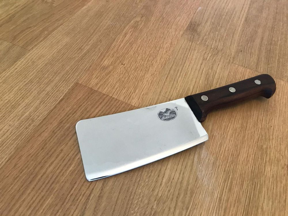 Hackbeil Küchenbeil Hackmesser Victoria | Kaufen auf Ricardo