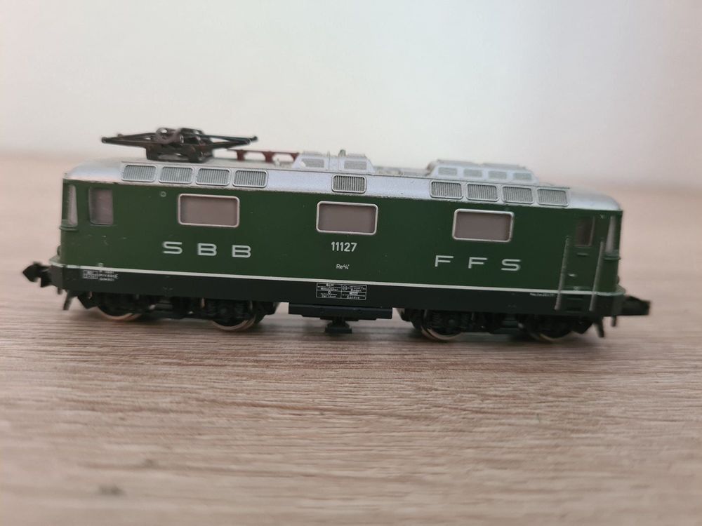 Minitrix N E.-Lok SBB Re 4/4 II 11127 N (Gebraucht) in für CHF 59 – mit ...