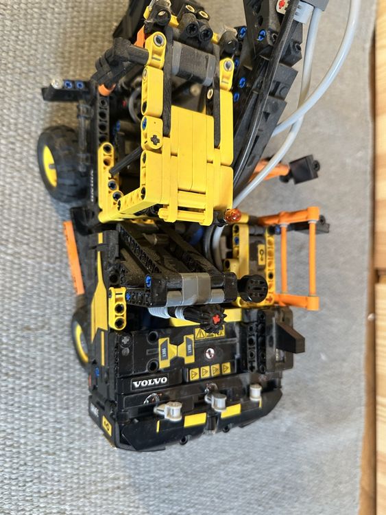LEGO Technic Volvo EW160E Bagger 42053 - Top Zustand! (52) (Gebraucht ...