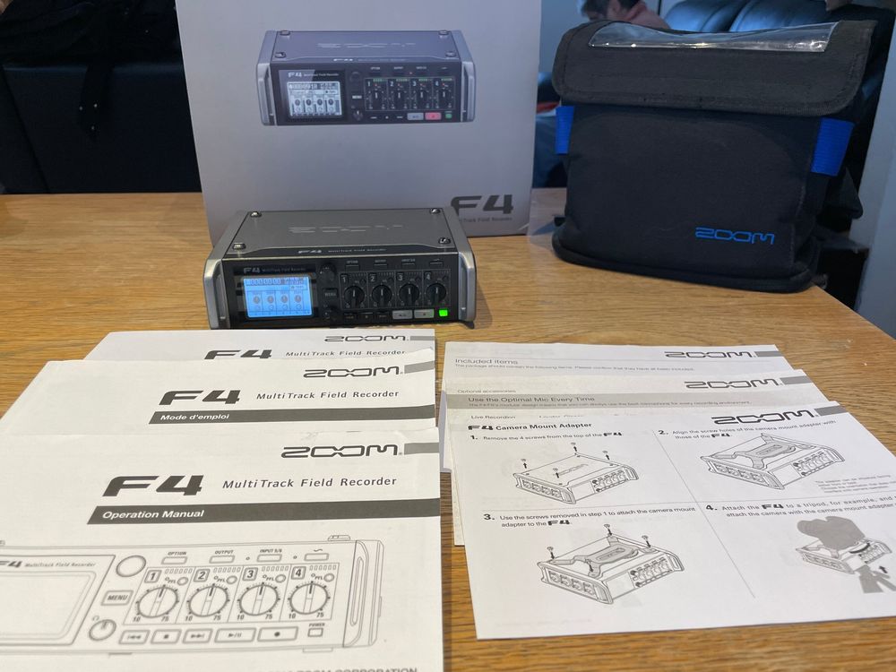 Enregistreur multipiste Zoom F4 comme neuf (Gebraucht) in Cossonay-Ville für CHF 210 – nur ...