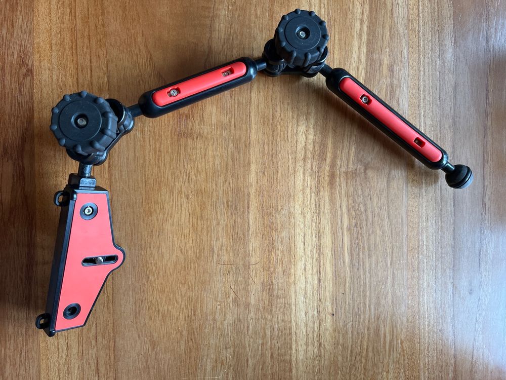 Blitzarm mit Kugelgelenk für UW Blitz (Gebraucht) in Buckten für CHF 5 ...