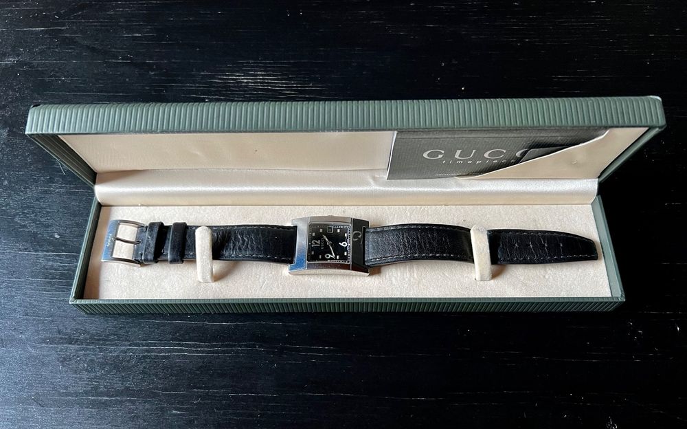 Original GUCCI Uhr 7700 M mit Original Box Zubehör (Gebraucht) in ...