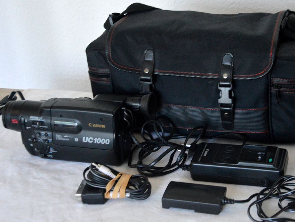 Camcorder Canon UC1000E Video8 caméscope (Gebraucht) in Collonges für ...
