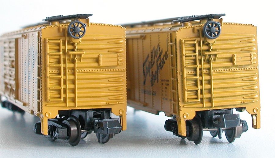 Minitrix 2 US Box Cars Frisco Spur N (Gebraucht) in Oberwil BL für CHF ...