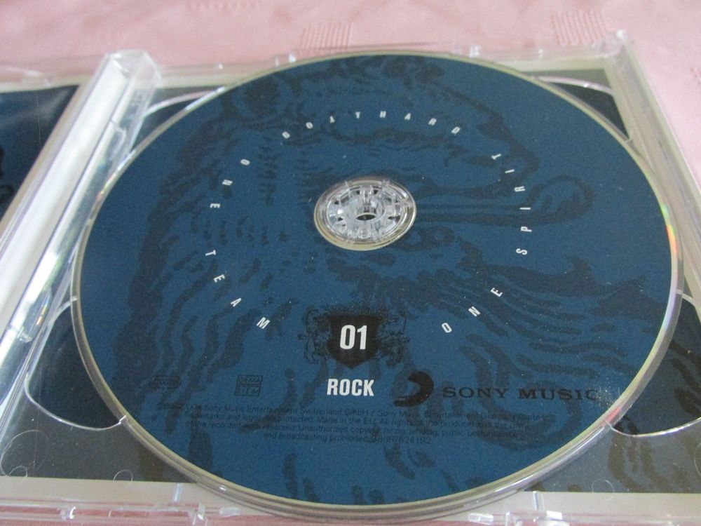 Gotthard: One Team One Spirit - The Very Best of, Vergriffen (Gebraucht ...